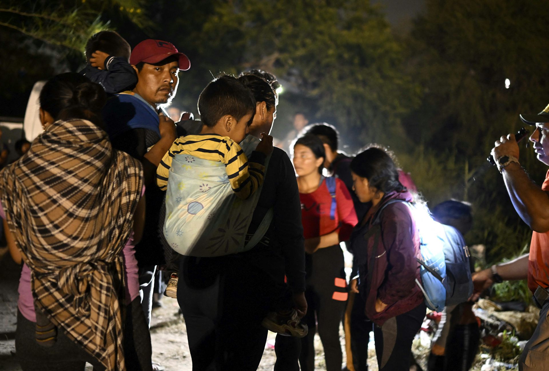 Life on the US-Mexico border is chaotic. An immigration scholar ...